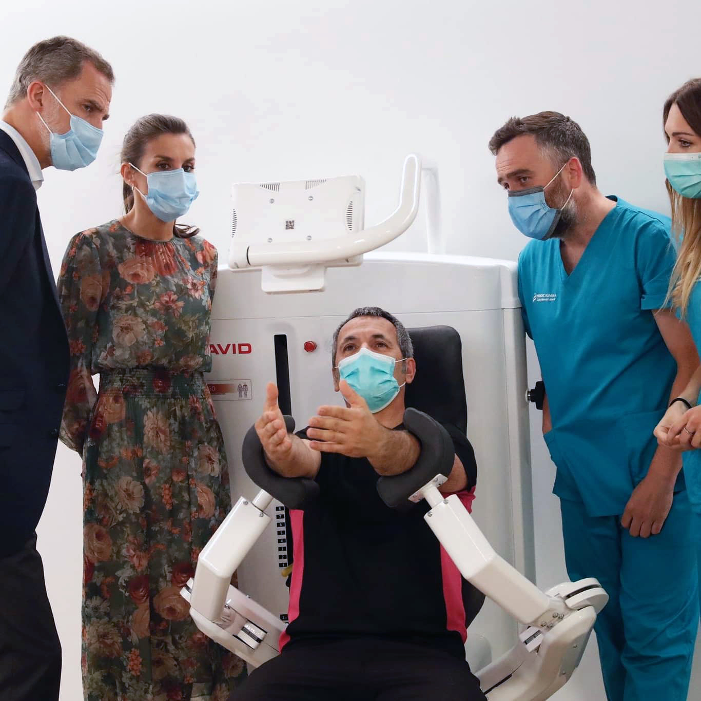 Royal visit to Nordic Klinika Spain - Physiotherapy and pain relief ...