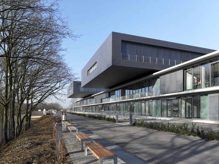 Rehazenter - Luxembourg - Pain treatment and Physiotherapy