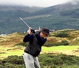 Golfer with chronic back pain regains strength with exercise therapy